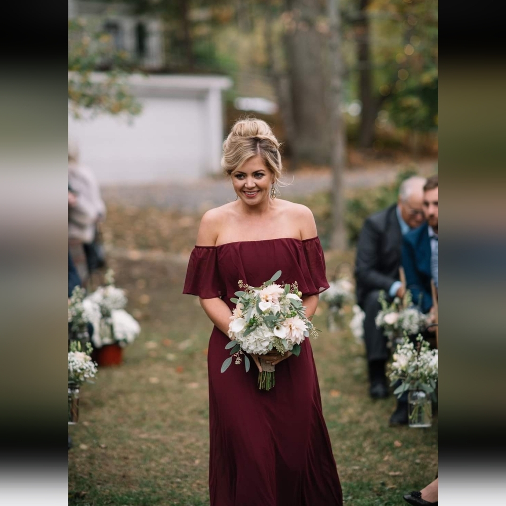 Bill Levkoff, Maroon Bridesmaids Gown. Size 4 - Gem